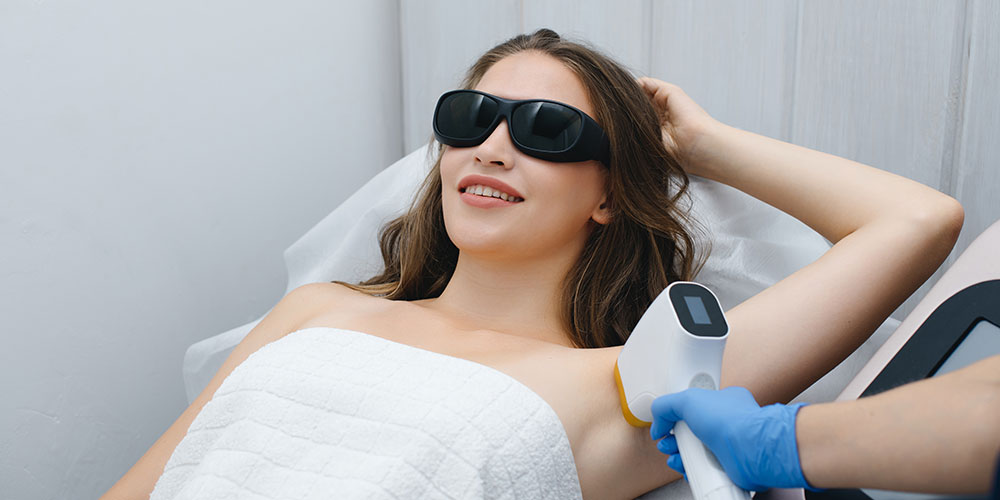 Laser Hair Removal (Syneron eMax) - Aesthetic Medicine